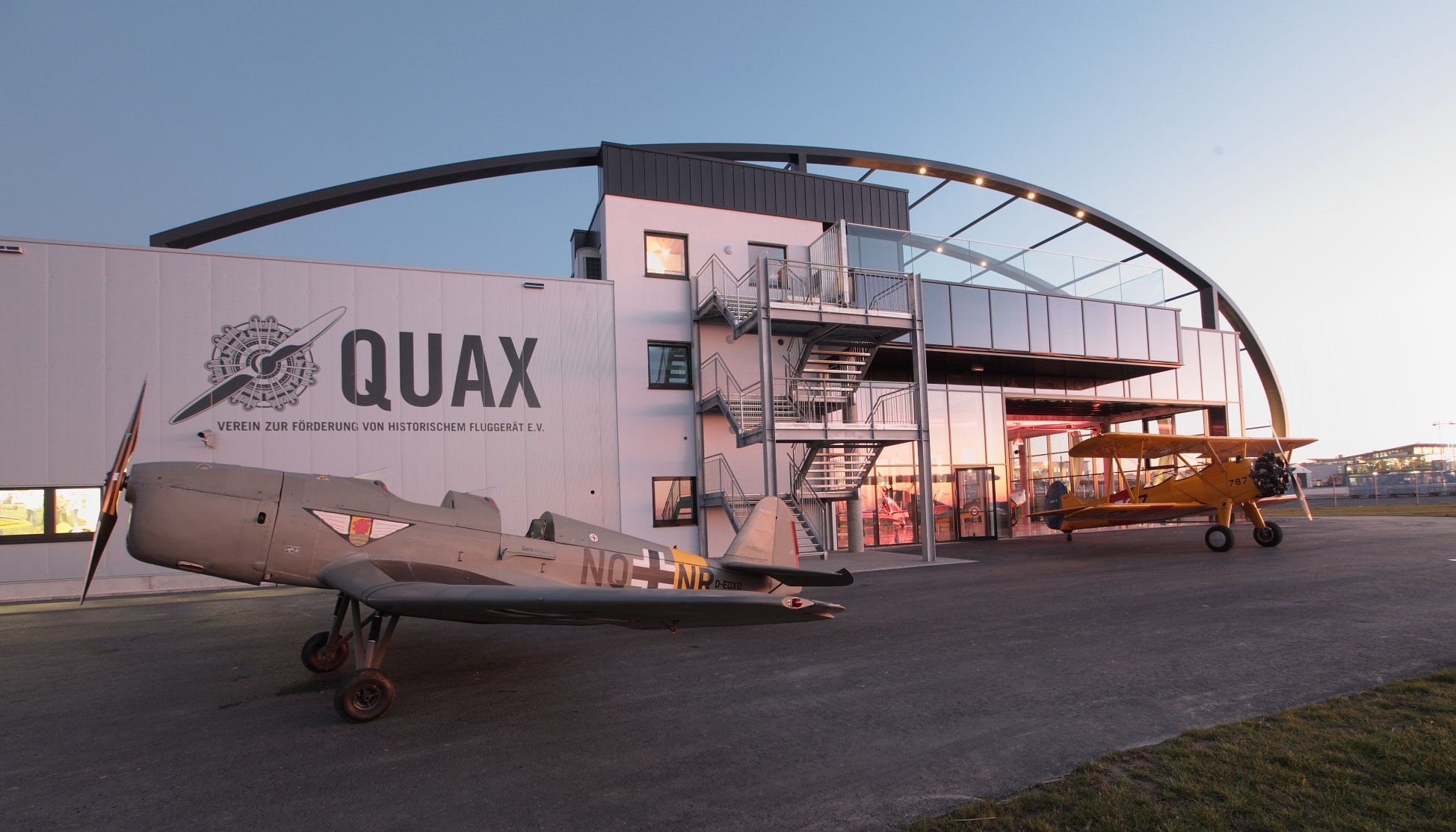 Quax-Hangar